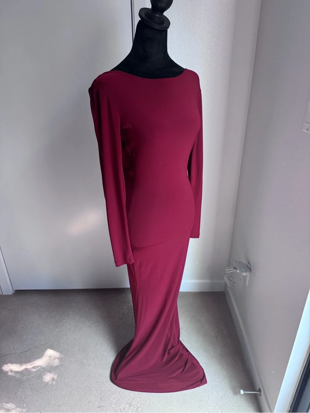 Windsor | Dresses | Windsor Burgundy Open Back Mermaid Maxi Dress Xs ...
